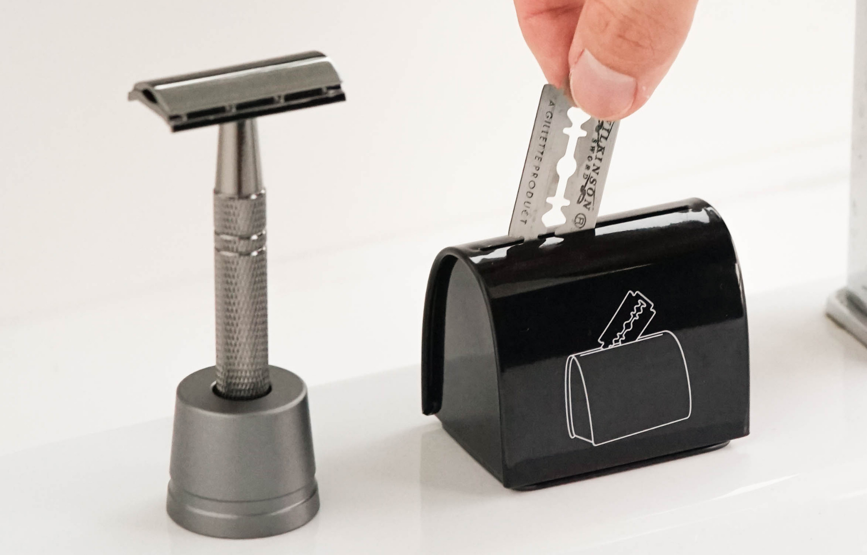 OKOK MART Razor Blade Disposal Metal Box